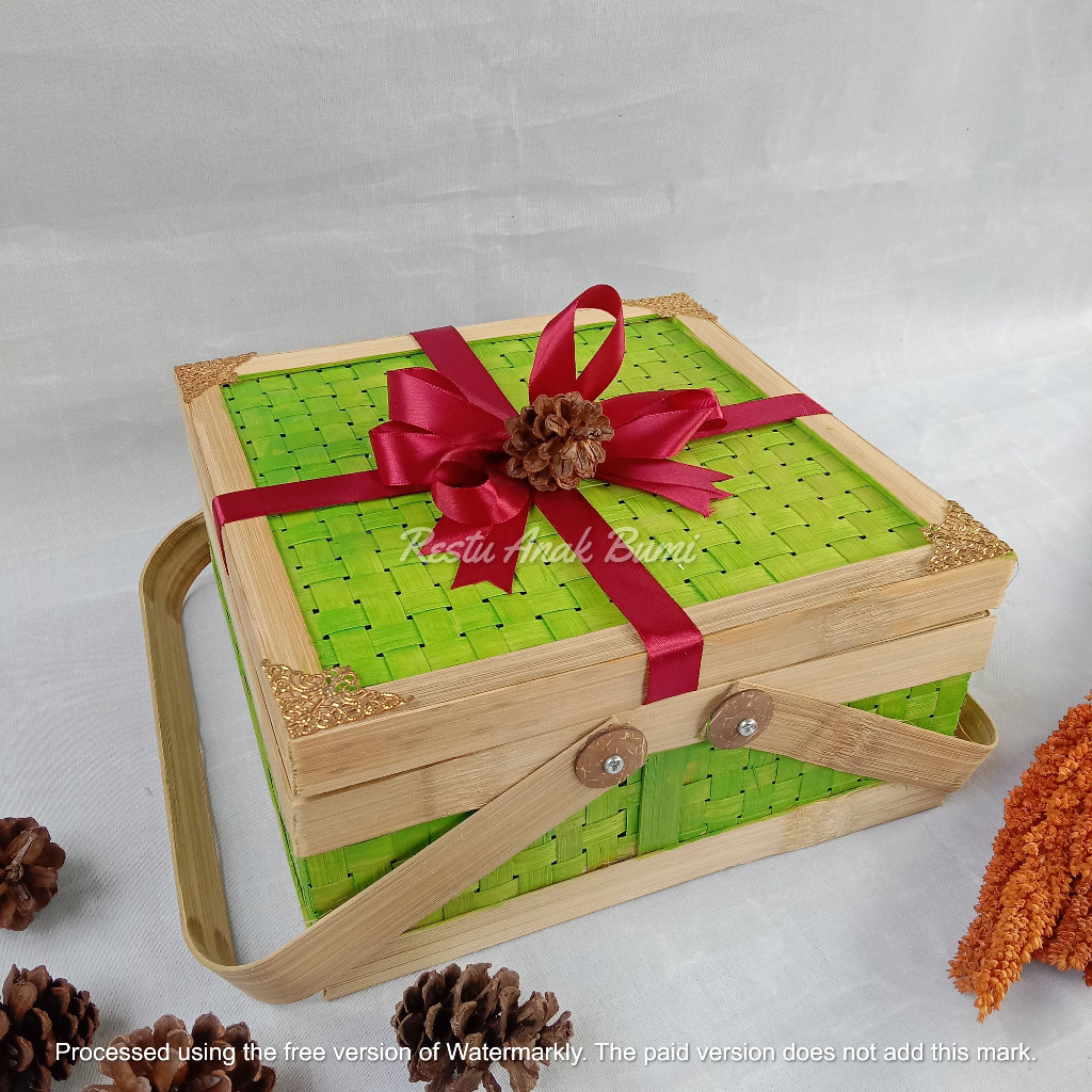 Jual ( R25 ) Rantang Hijau Pita Ukiran Emas 20cm dan 25cm| rantang ...