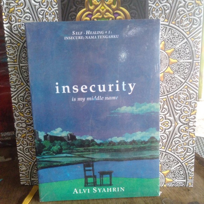 Jual Buku Insecurity alvi syahrin | Shopee Indonesia