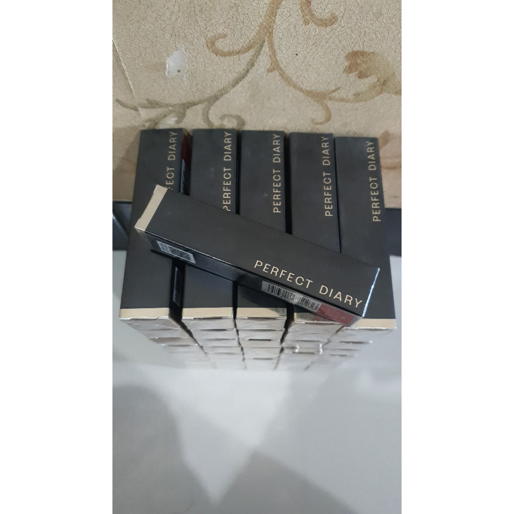Jual Perfect Diary Dreamworld Matte Lip Color Shade 909 LA PETITE VALSE ...
