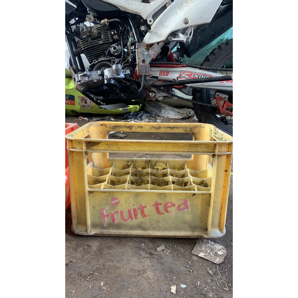 Jual Krat Kerat Botol Fruit Tea Fruti BUKAN Coca Cola Koka Kola Teh ...