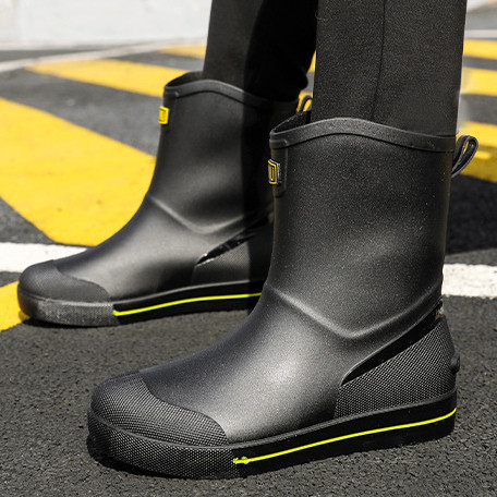 Jual Tabung Tengah Sepatu Boots Pria Pvc Import Premium Bots Tahan Air ...