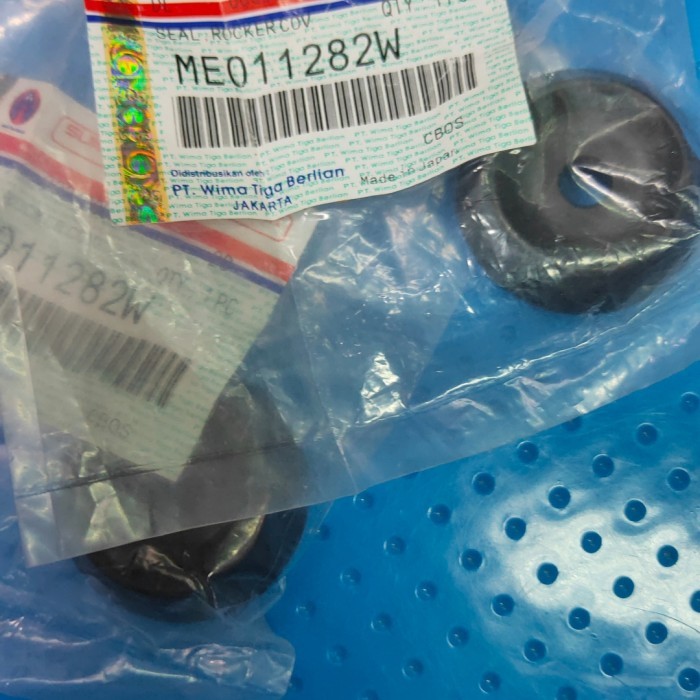 Jual COD New Part 2bh seal baut klep original mitsubishi triton 2800cc | Shopee Indonesia