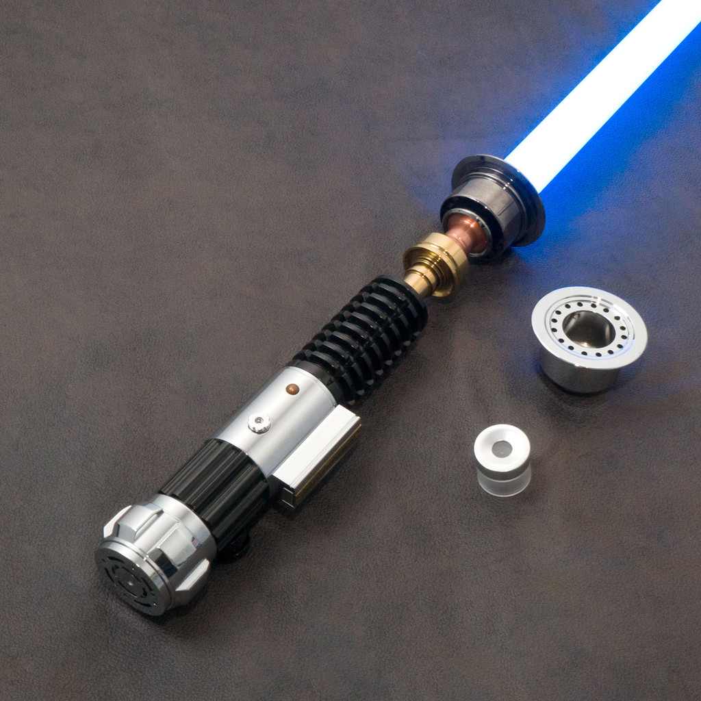 Jual AKsabers Obiwan EP3 and TV Replica Pixel Lightsaber Proffie V2.2 ...