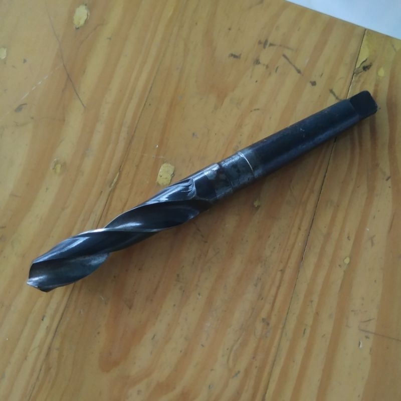 Jual Mata bor besi 19.0 hss german drill bukan nachi 19mm bekas teper ...