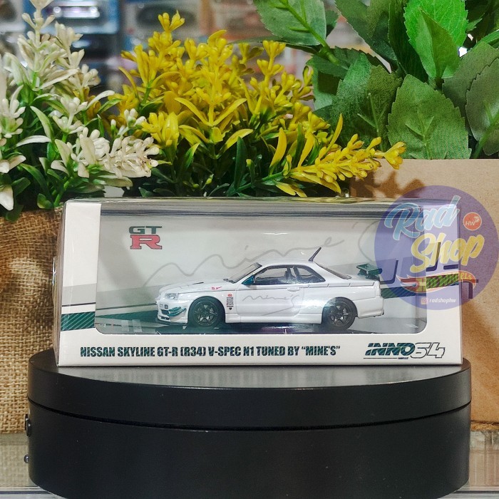 Jual Inno64 Nissan Skyline GT-R (R34) V-Spac Tuned By Mines White | Shopee Indonesia