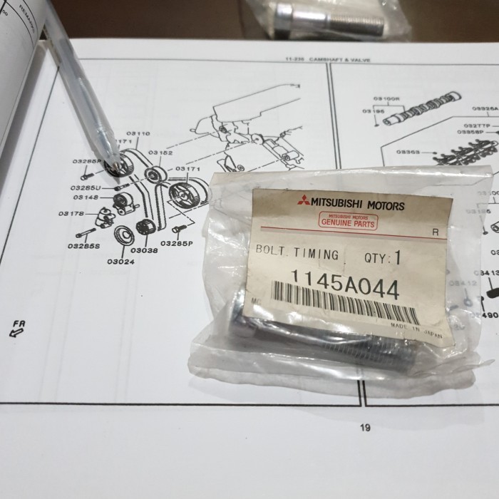 Jual Baut L Tensioner Timing Belt Pajero Sport Bensin 2014 1145A044 ...