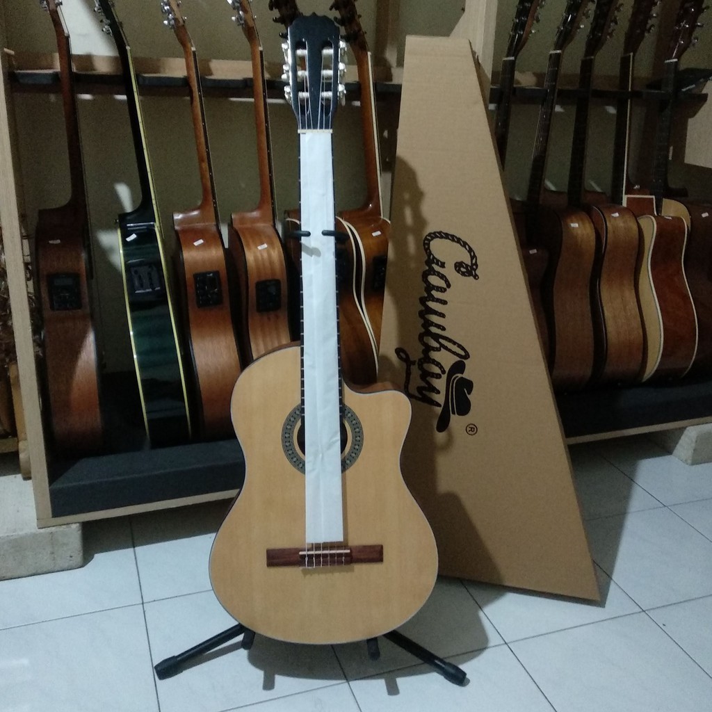 Jual Gitar Akustik COWBOY CGC 100 NA NS ORIGINAL Klasik Classic Nylon Nilon | Shopee Indonesia