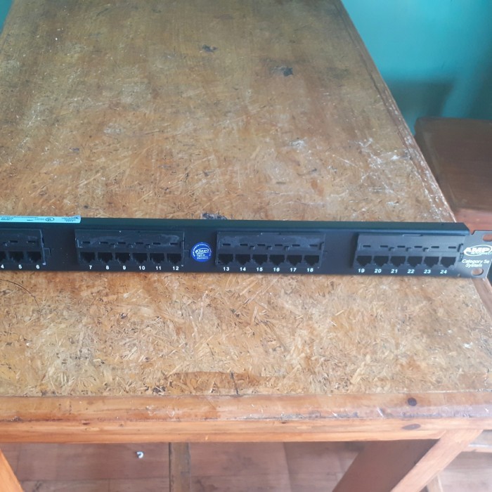 Jual AMP patch panel 24 port cat 5e netconnect | Shopee Indonesia