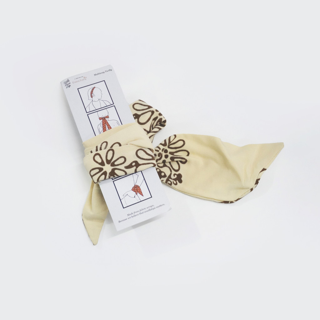 Jual [Gift Not For Sale] 2025 Earth Love Life Twilly | Shopee Indonesia