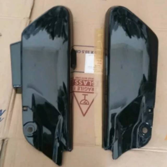 Jual Cover Tutup Aki atau Box Accu Astrea grand legenda set kanan kiri ...