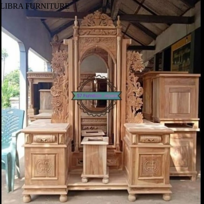 Jual meja rias/ tolet kayu jati ukir besar model klasik finishing murah ...