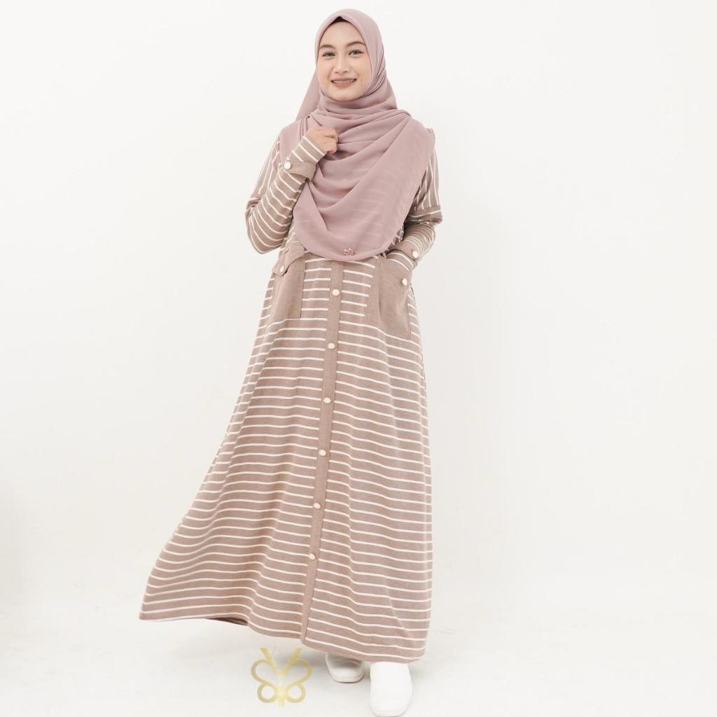Jual Luna Abaya Strip by Yoora Sarah | Shopee Indonesia