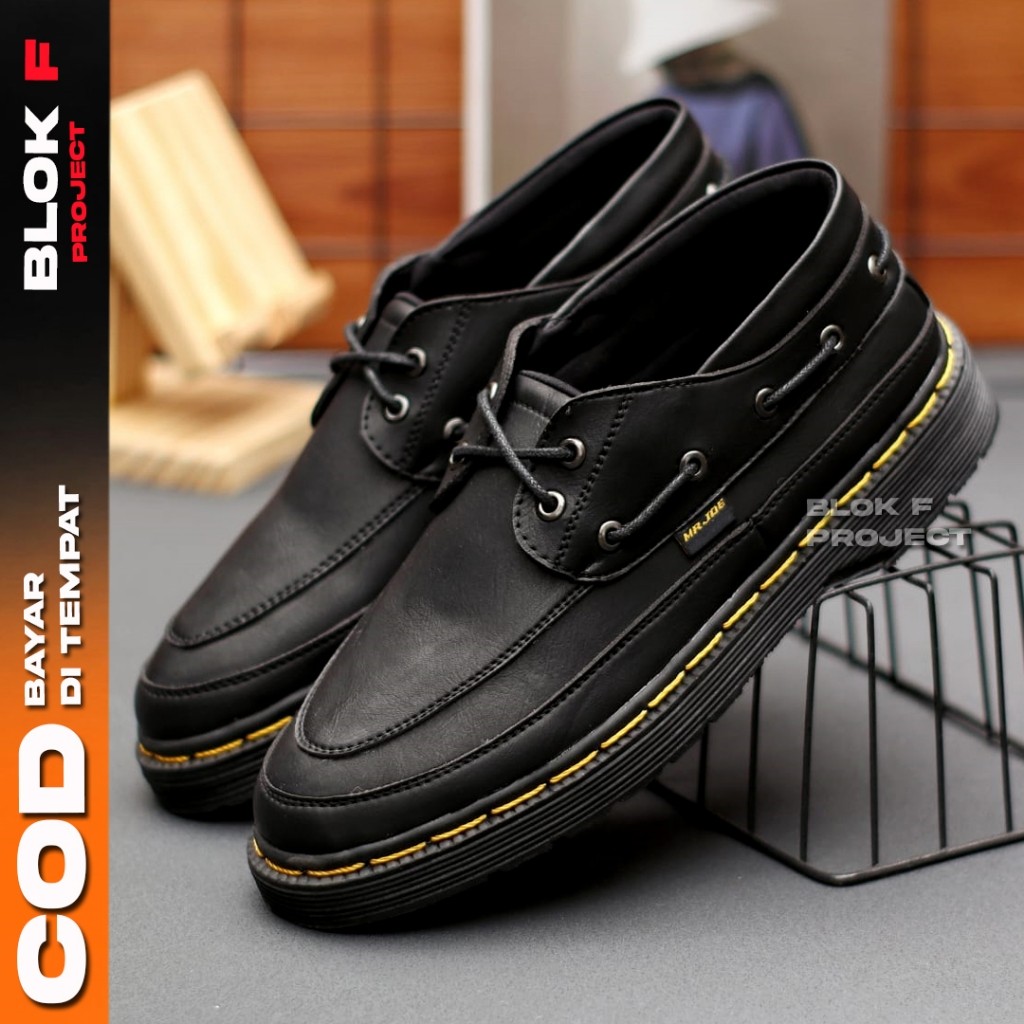 Jual B1 Raphinha Sepatu Casual Formal Docmart Hitam Original | Shopee ...