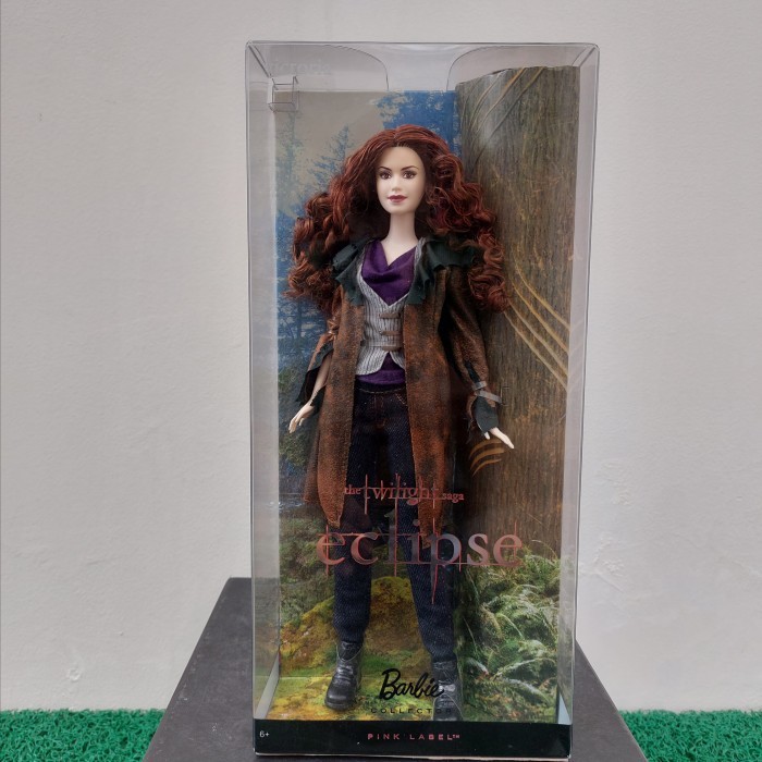 Jual Twilight Saga Eclipse Victoria Barbie Doll NRFB | Shopee Indonesia