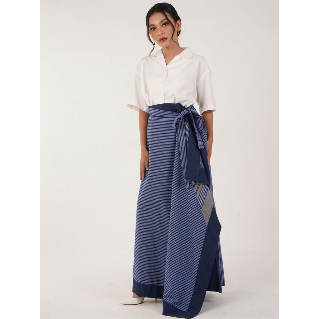 Jual MARGARIA BATIK - Rok Lilit Batik Tenun Lurik Modern Wanita - Rona ...