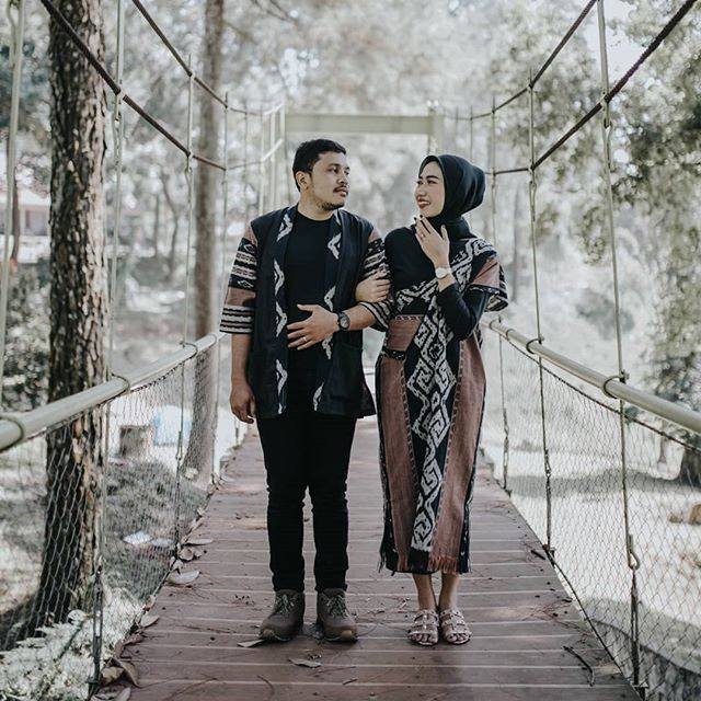 Jual set couple tenun - couple etnik - tenun murah - tenun troso | Shopee Indonesia