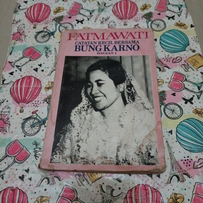 Jual Buku lawas - FATMAWATI, Catatan kecil bersama BUNG KARNO | Shopee ...