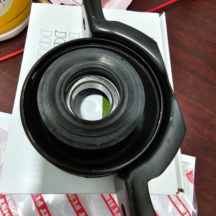 Jual center bearing kolahar gantungan kopel avanza xenia lama BZ010 ...