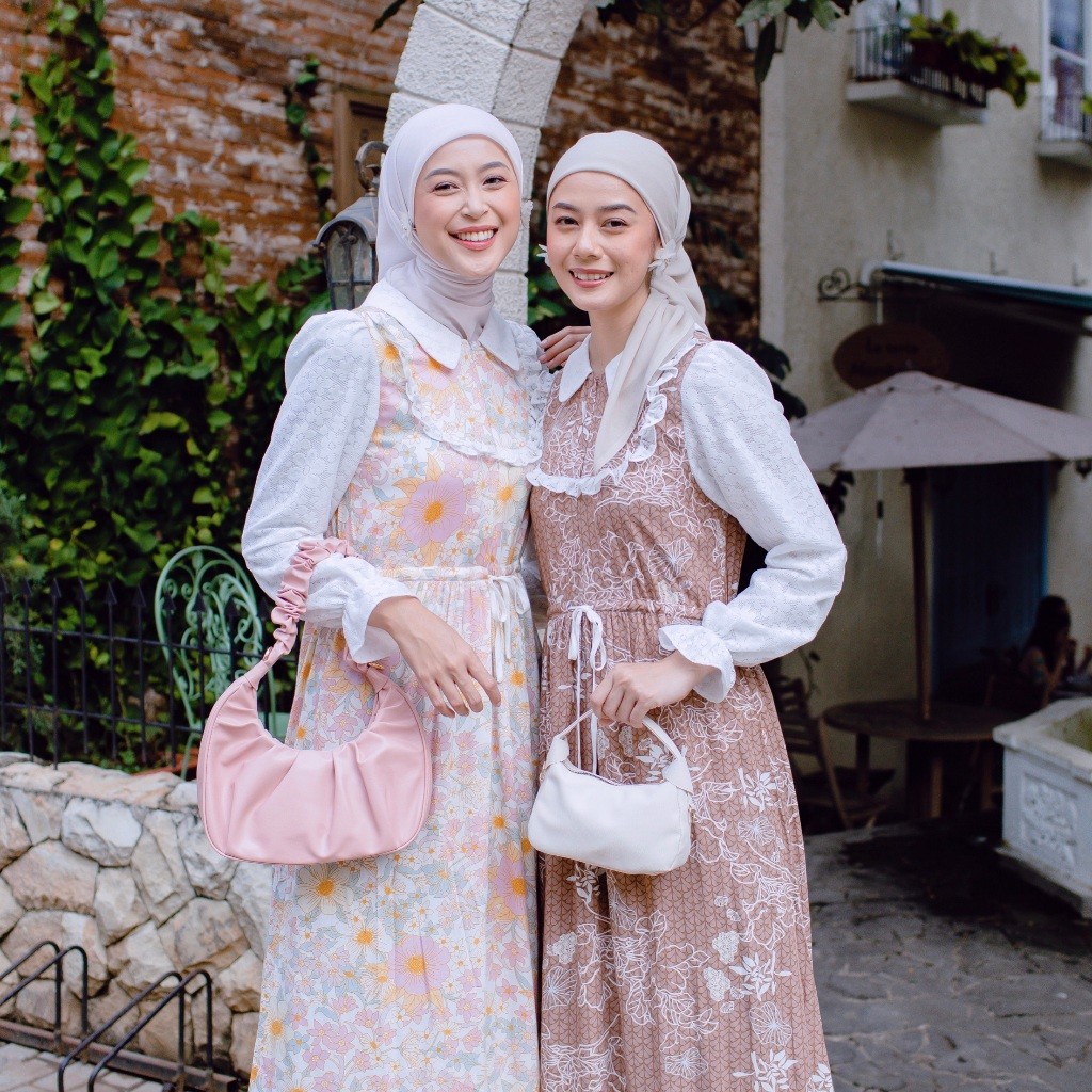 Jual Naomi Cotton Lace Dress | Gamis Vintage Elegan | Shopee Indonesia