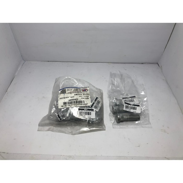 Jual baut roda wuling confero original highquality | Shopee Indonesia