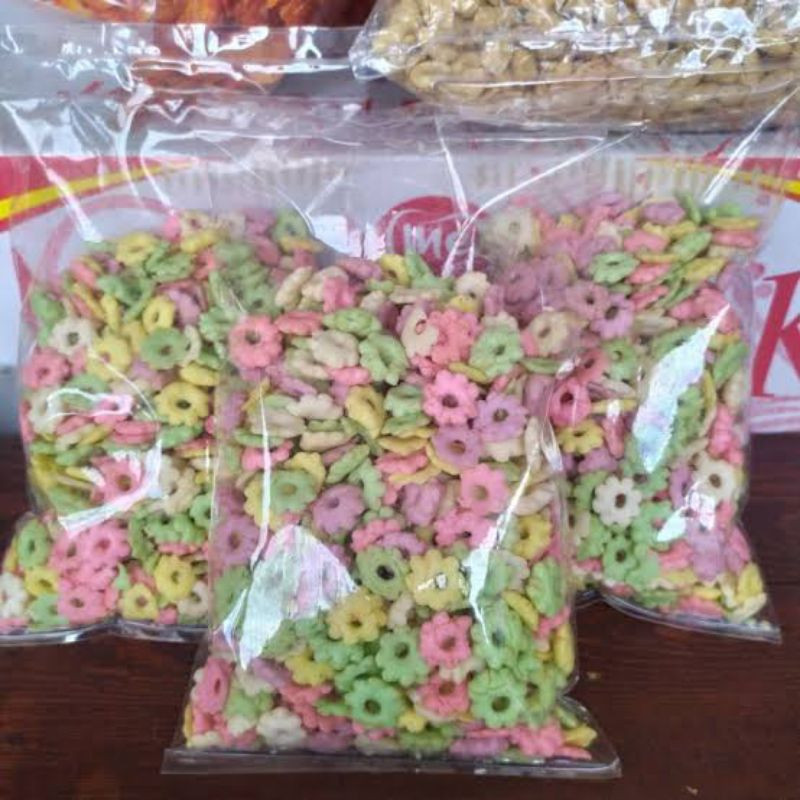 Jual NEW PROMO Ajisan snack jajan jadul 90an sakura ribut warna warni ...
