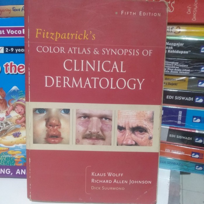 Jual Fitzpatrick's Color Atlas and Synopsis of Clinical Dermatology - Klaus | Shopee Indonesia