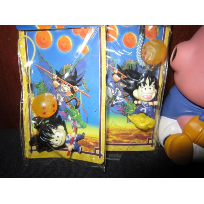 Jual Dragon Ball Unifive Keychain Kid Goku Kintoun goku tongkat figure ...