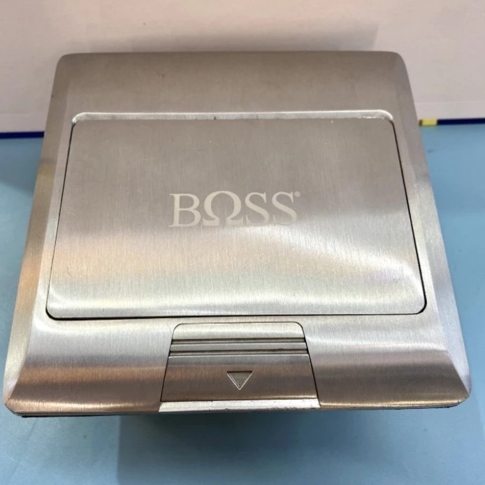 Jual STOP KONTAK LANTAI BOSS DOUBLE OUTLET DATA CAT6 + BLANK CHIPS BOSS ...