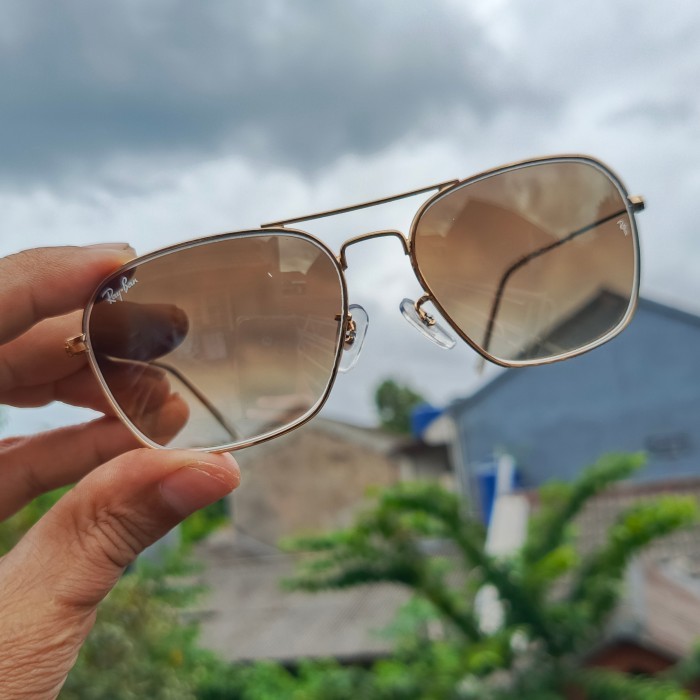 Jual Kacamata Original Rāybān Cāravan RB3136 Lensa Gradasi Coklat ...