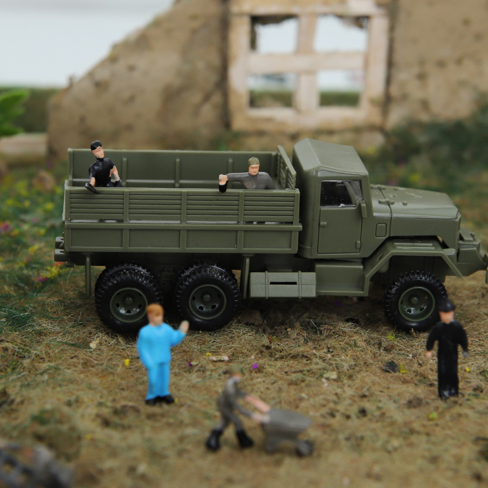 Jual Mini Railway Worker Model Scale 1:87 Figures People Kits For ...