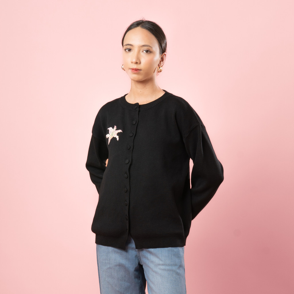 Jual BWBYAZ STAPLE EASE - OPHELIA BLOOMY KNIT CARDIGAN | Shopee Indonesia