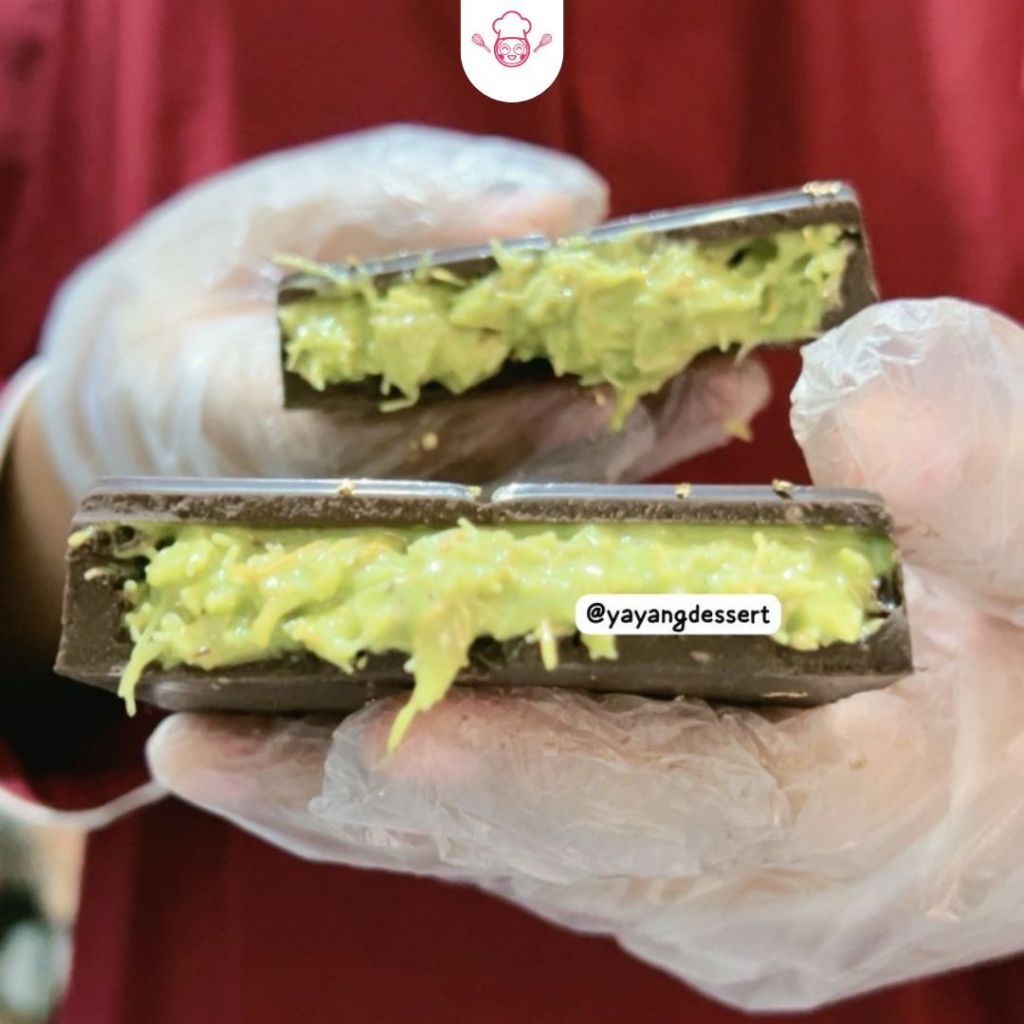 Jual promo|| Coklat Dubai Kunafe Pistachio JUMBO - Yayang Dessert ...