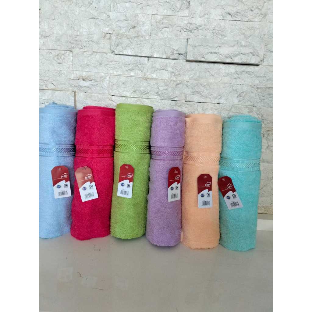 Jual Handuk merah putih A 60x120 | Shopee Indonesia