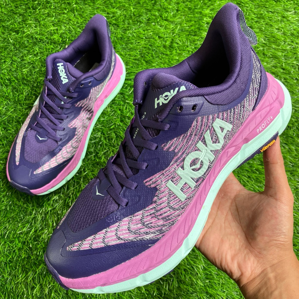 Jual HOKA One One Meta Speed 4 Purple size 41 trail running shoes ...