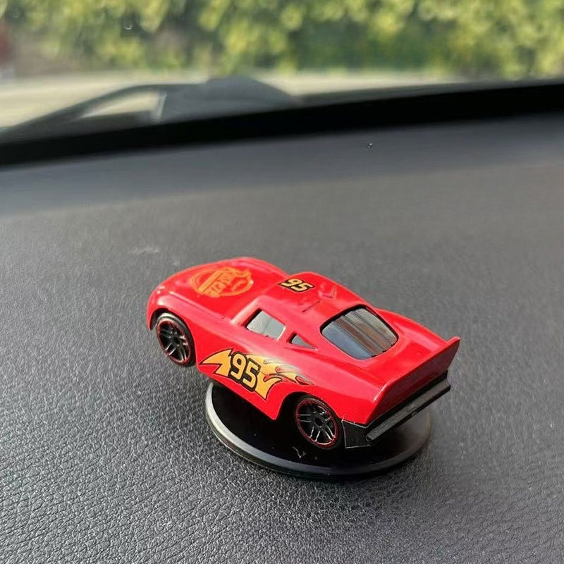 Jual Disney Pixar Cars 3 Lightning Mcqueen Drift Rotation Decoration ...