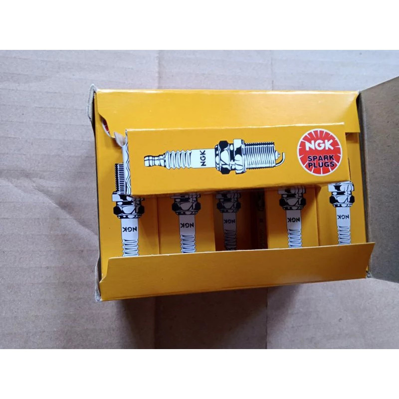 Jual Busi Motor NGK C7HSA Efisiensi Pembakaran Tinggi Ukuran Standar ...