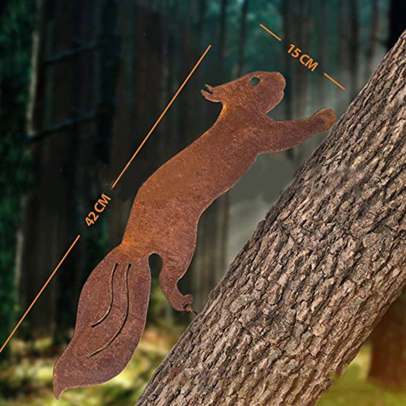 Jual Retro Metal Wrought Iron Rusted To Make Old Squirrels erted Into ...