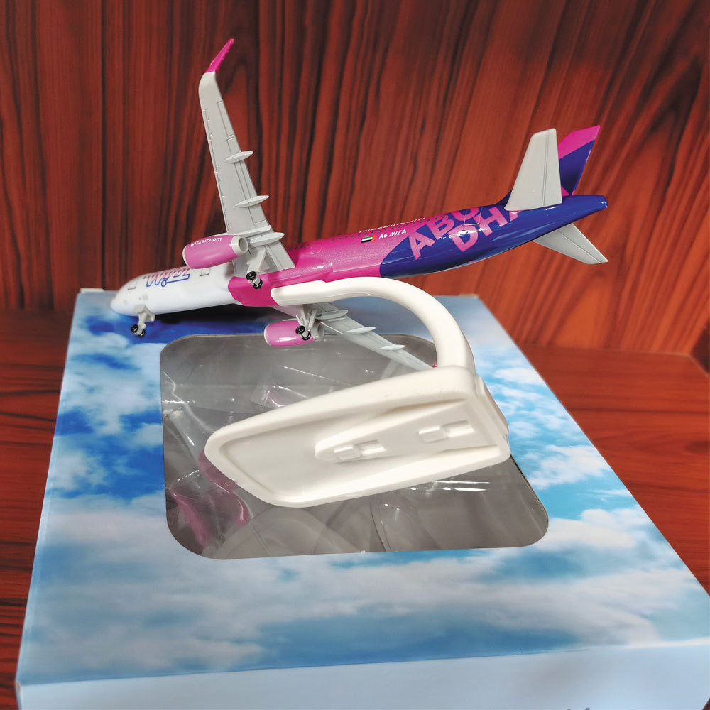 Jual 20cm 321 wizz Airplane Model WIZZ AIR A321 Aircraft miniature ...