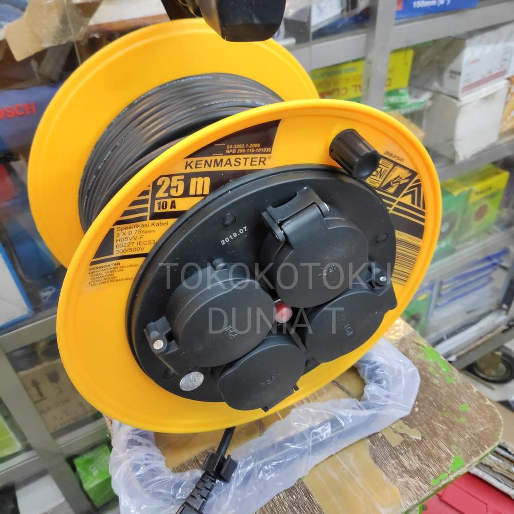 Jual Kabel Roll Kenmaster 25 Meter 25M 4 Lubang 10A Sudah SNI | Shopee ...