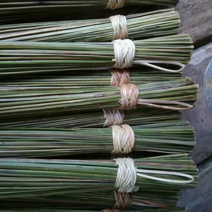 Jual Sapu Lidi Aren Asli Berkualitas Alat Kebersihan COD " | Shopee ...
