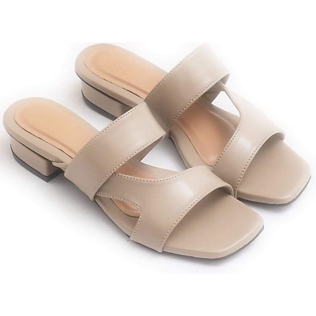 Jual Sandal Wanita Jumbo 41 42 43 44 45 Kekinian Terlengkap & Harga ...