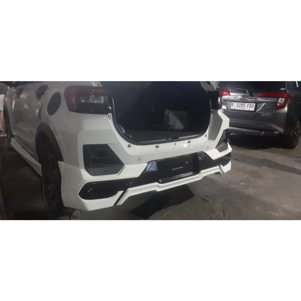 Jual BODY KIT bodykit Toyota Raize 1.2 G, 1.0 T & 1.0 T GR body kit ...