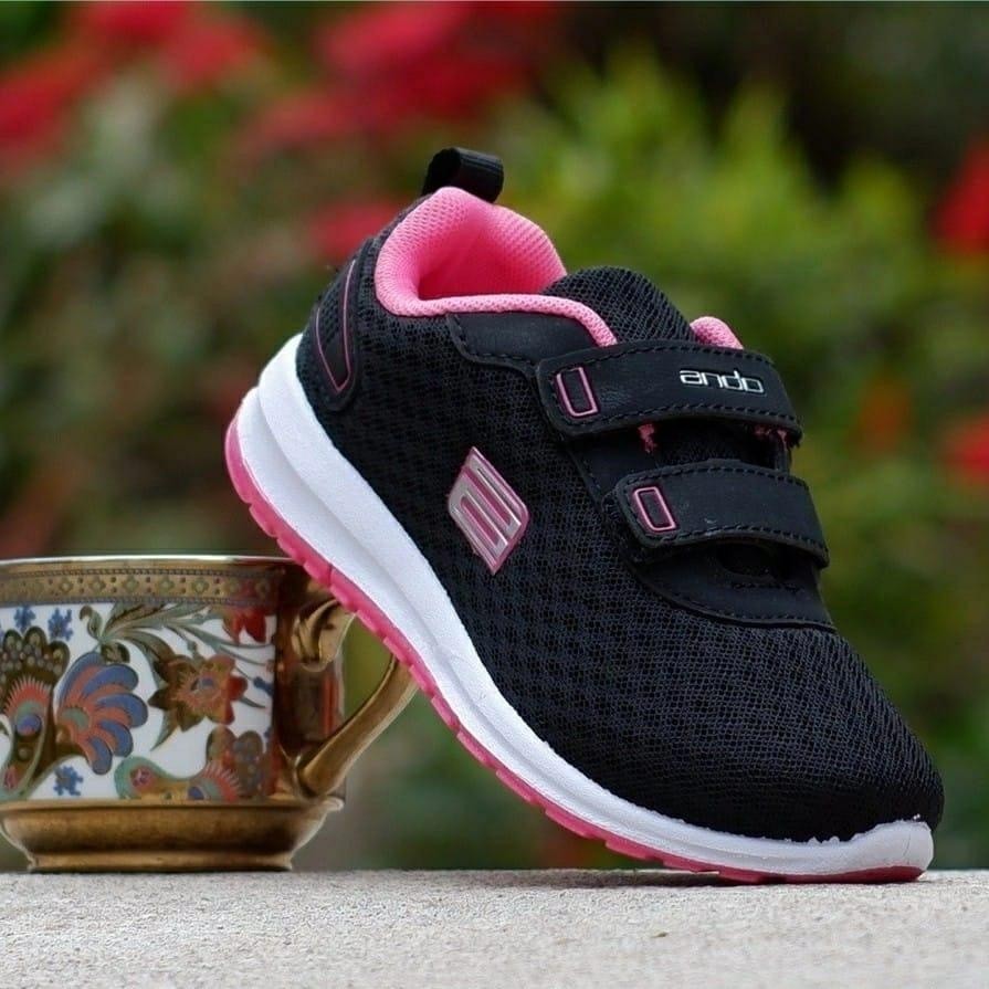Jual Sepatu Sekolah Anak Wanita Ando Zora Hitam Pink Paud TK SD Kets ...