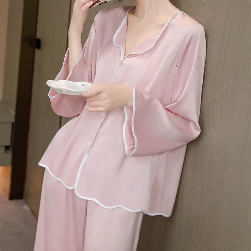 Jual Piyama Wanita Bahan Ice Silk / Lengan Panjang / Detail Wave ...