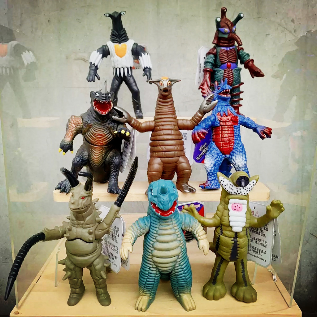 Jual 15cm Altman Monster Model Brocken Gomora Red king Jack Aboras ...