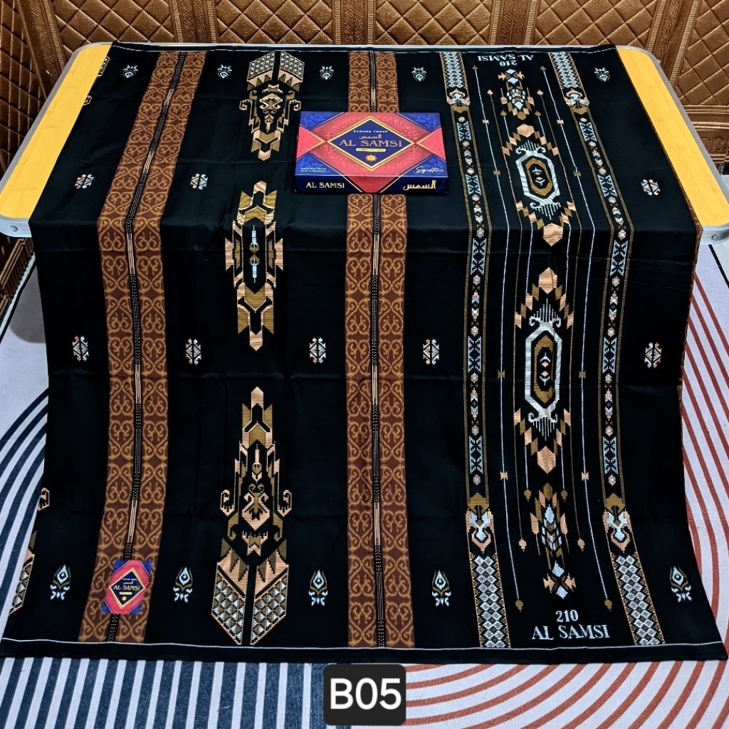 Jual sarung AL SAMSI HITAM terbaru MOTIF BHS cocok buat pria/wanita ...