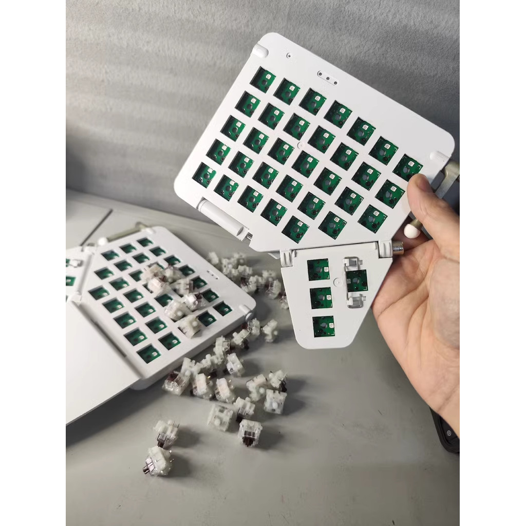 Jual Moonlander Ergodox Split Keyboard Kit Wired Single-mode Custom 76 Keys Hot Swap RGB ...