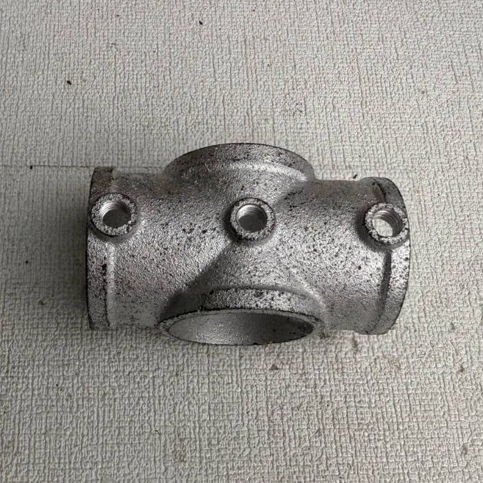 Jual Tee Besi Galvanis 2 inci 4 Lubang vlock reducer tees besi 2inch T ...