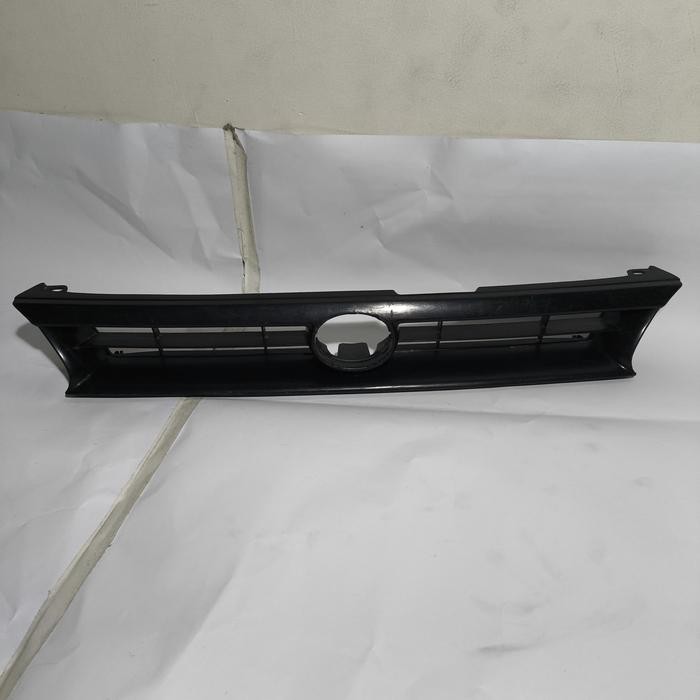Jual Grill Grille Radiator Toyota Great Corolla AE101 USDM | Shopee ...