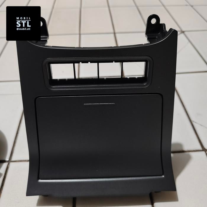 Jual Center Console Tray Lighter VW GOLF MK6 quality | Shopee Indonesia